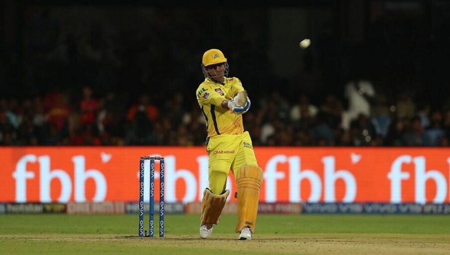 IPL 2019: MS Dhoni scripts twin IPL records after epic knock against ... IPL 2019: MS Dhoni scripts twin IPL records after epic knock against ...