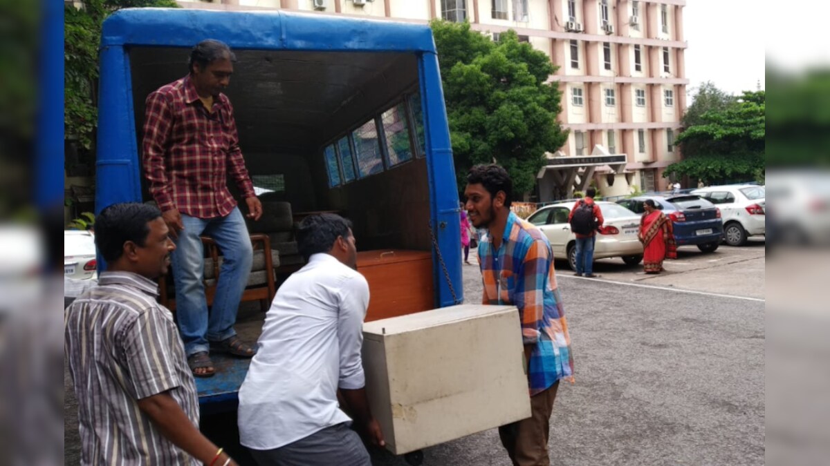 PICS: తెలంగాణ సచివాలయంలో ప్యాకర్స్ అండ్ మూవర్స్.. సామగ్రి తరలింపు ...