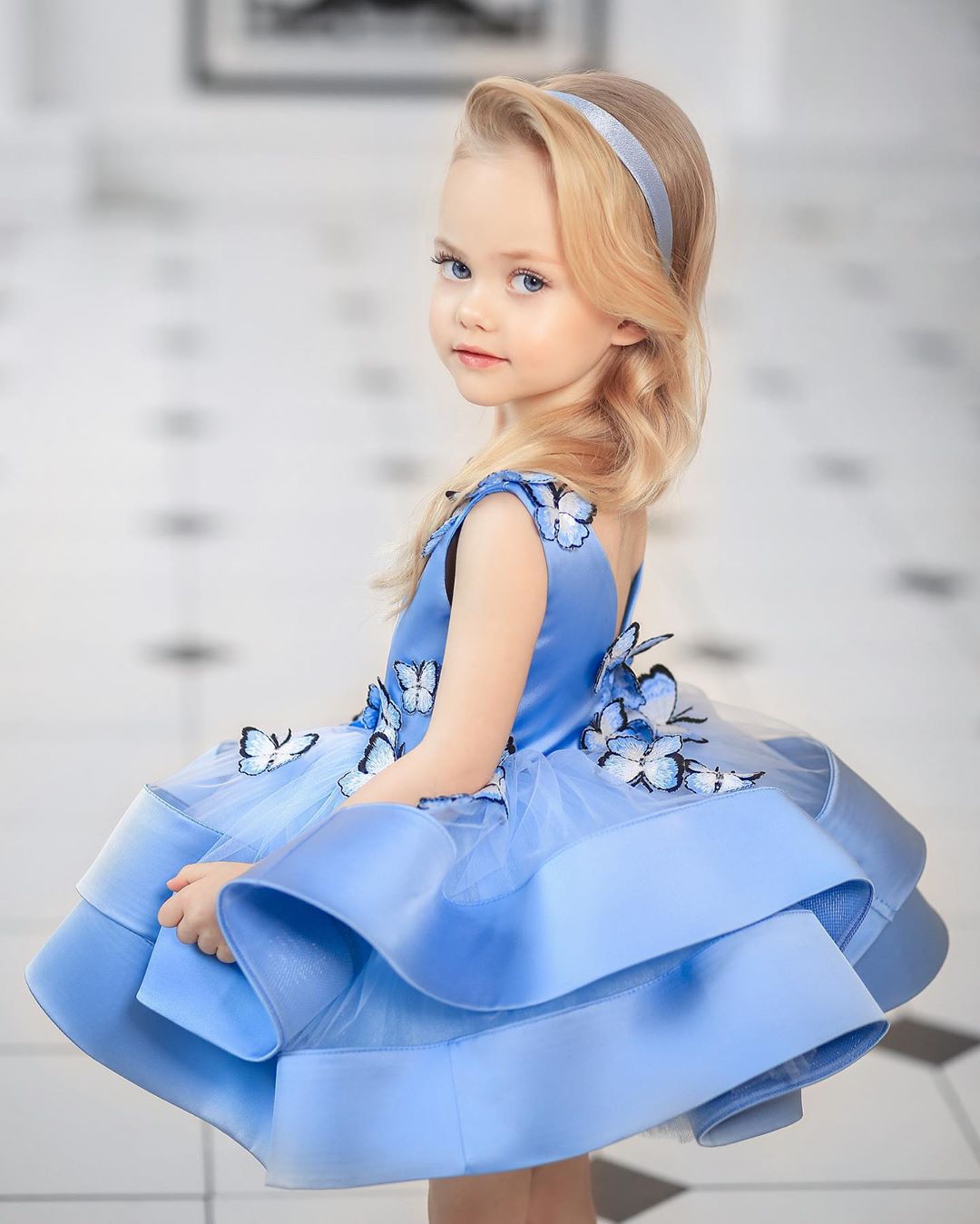 Pics : బొమ్మ కాదు బేబీ... ఇన్‌స్టాగ్రామ్ మోస్ట్ క్యూట్ గర్ల్ వయోలా ...