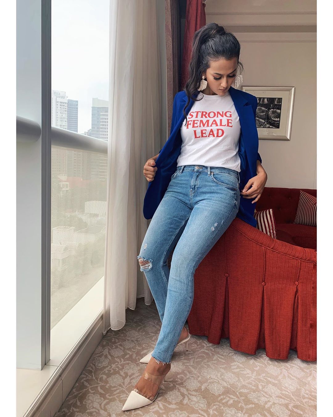 Shraddha Srinath: ‘జెర్సీ’ హీరోయిన్ సూపర్ హాట్ షో.. గుండెజారి ...