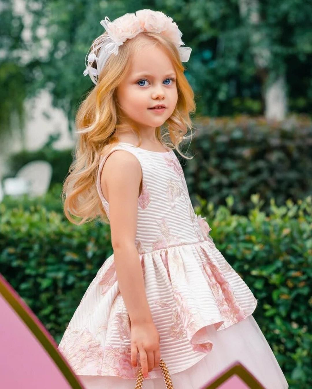 Pics : బొమ్మ కాదు బేబీ... ఇన్‌స్టాగ్రామ్ మోస్ట్ క్యూట్ గర్ల్ వయోలా ...