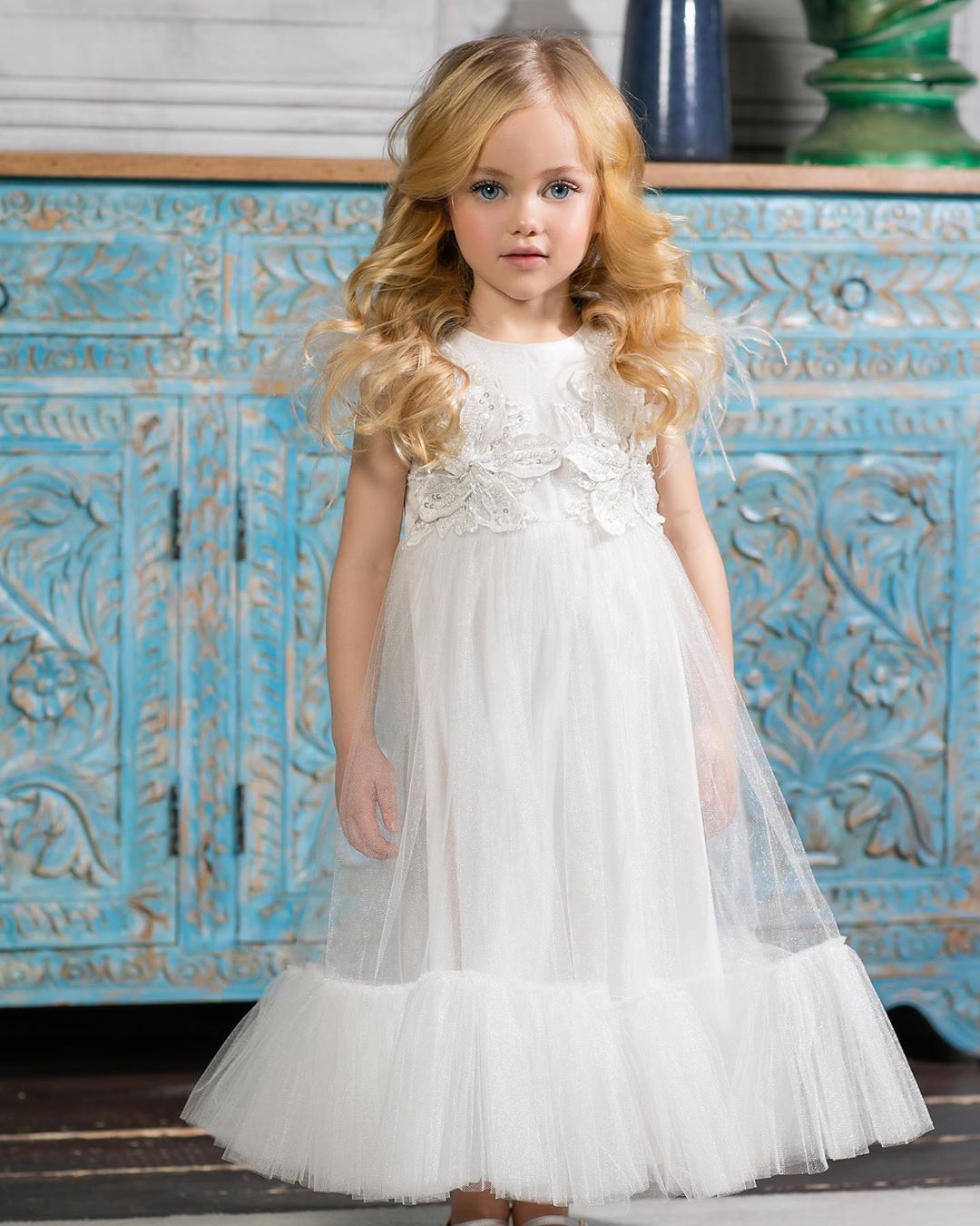 Pics : బొమ్మ కాదు బేబీ... ఇన్‌స్టాగ్రామ్ మోస్ట్ క్యూట్ గర్ల్ వయోలా ...