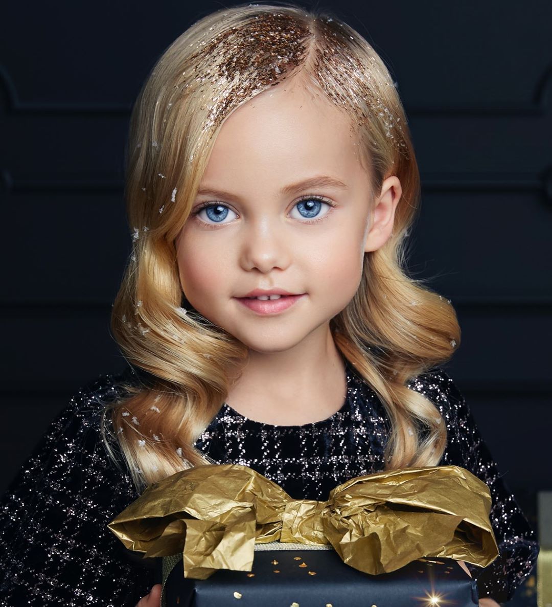 Pics : బొమ్మ కాదు బేబీ... ఇన్‌స్టాగ్రామ్ మోస్ట్ క్యూట్ గర్ల్ వయోలా ...