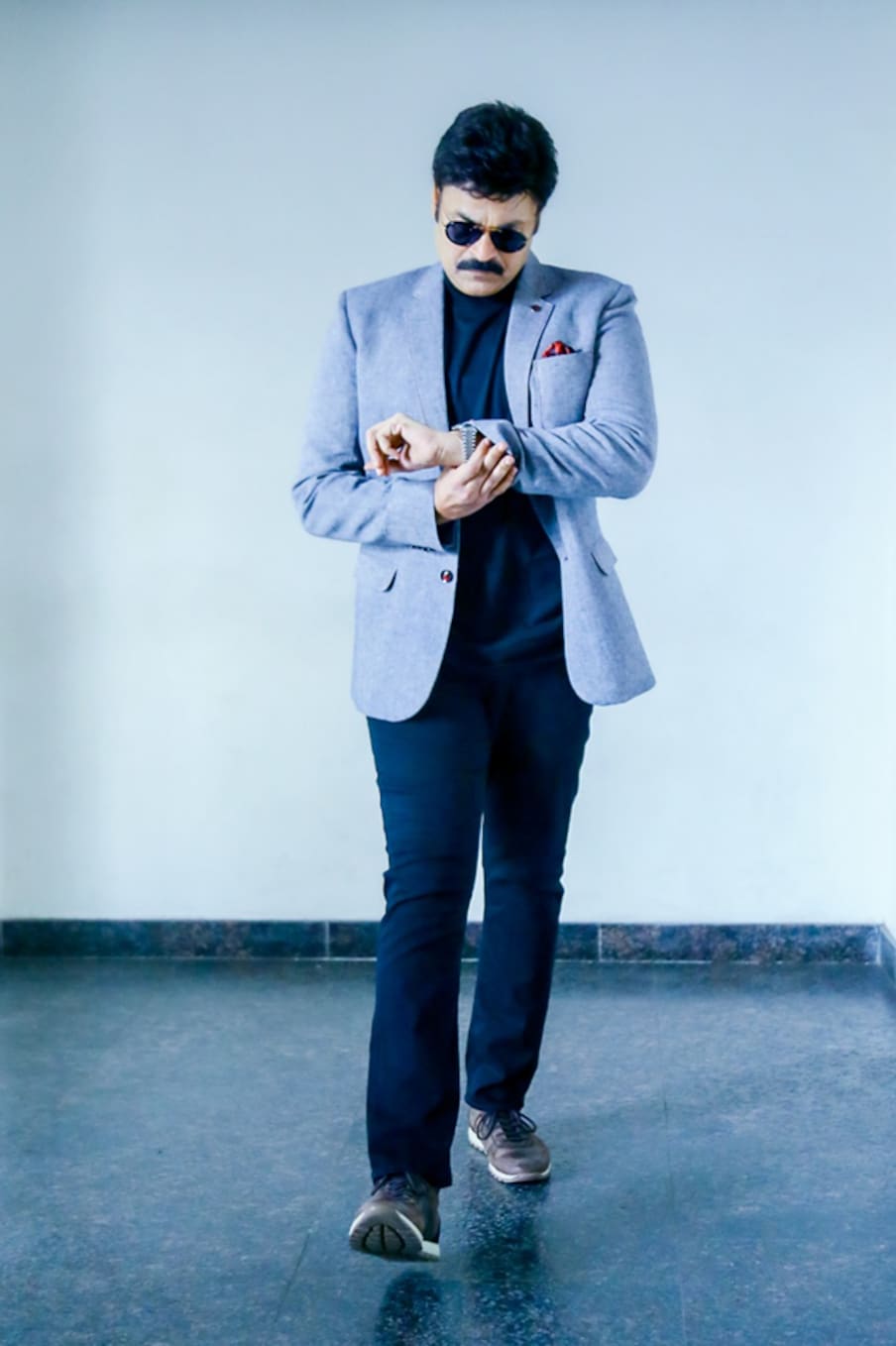 కొత్త లుక్‌తో కేక పుట్టిస్తోన్న మెగా బ్రదర్ నాగబాబు.. | mega brother ...