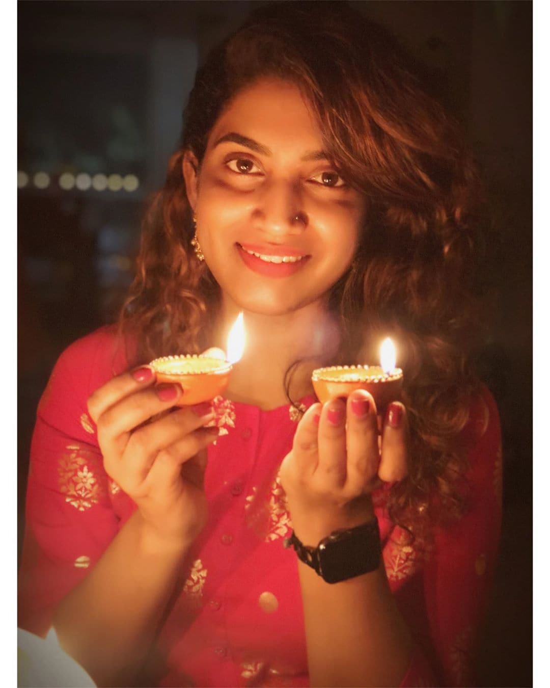 అదిరింది యాంకర్ సమీరా షరీఫ్ అదిరిపోయే పిక్స్.., Sameera Sherif latest ...