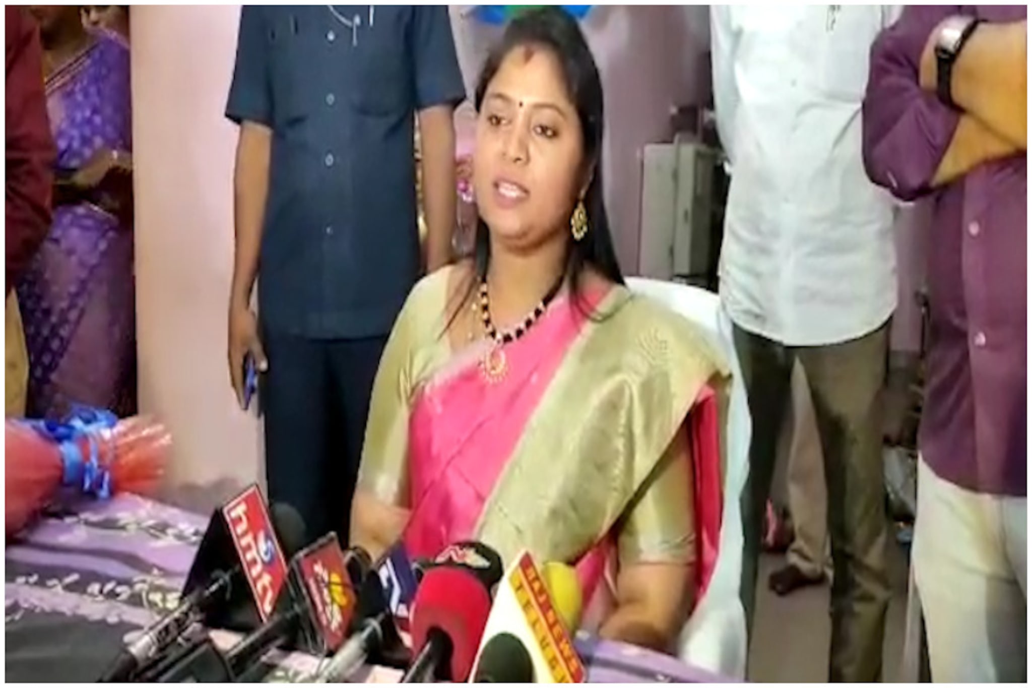 Pamula Pushpa Sreevani News, Photos & Videos in Telugu - News18 తెలుగు