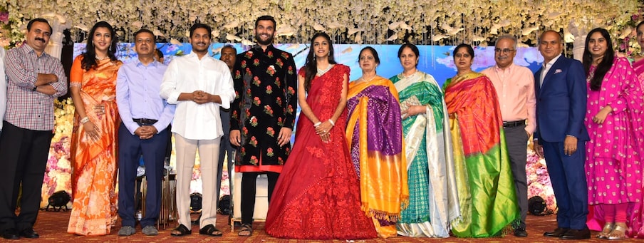 అయోధ్య రామిరెడ్డి కుమారుడి పెళ్లి వేడుకలో సీఎం జగన్... | AP CM YS ...