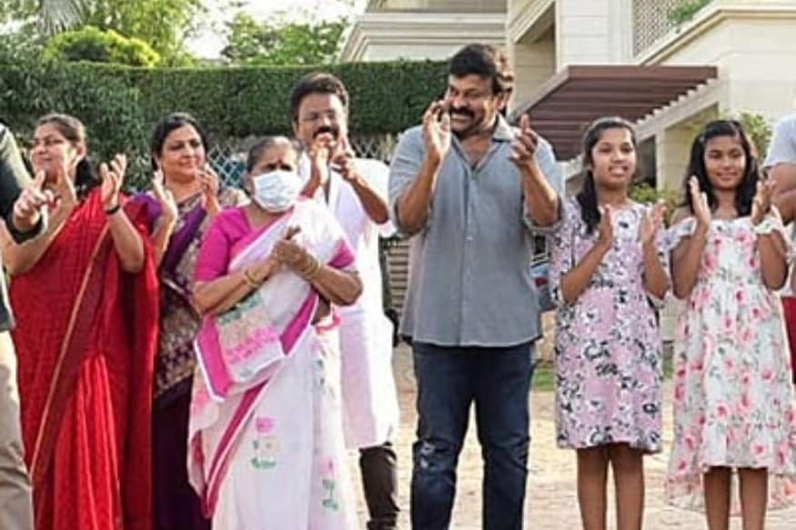 చిరంజీవి, రామ్ చరణ్ విడిపోయారా.. ఒకే ఇంట్లో ఉండట్లేదా..? - News18 తెలుగు