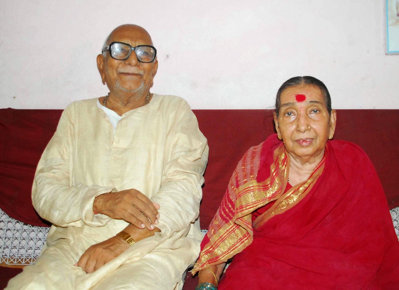 డా. సామల సదాశివ.. తెలంగాణ మాగాణంలో సాహితీ శిఖరం | తెలంగాణ - News18 తెలుగు