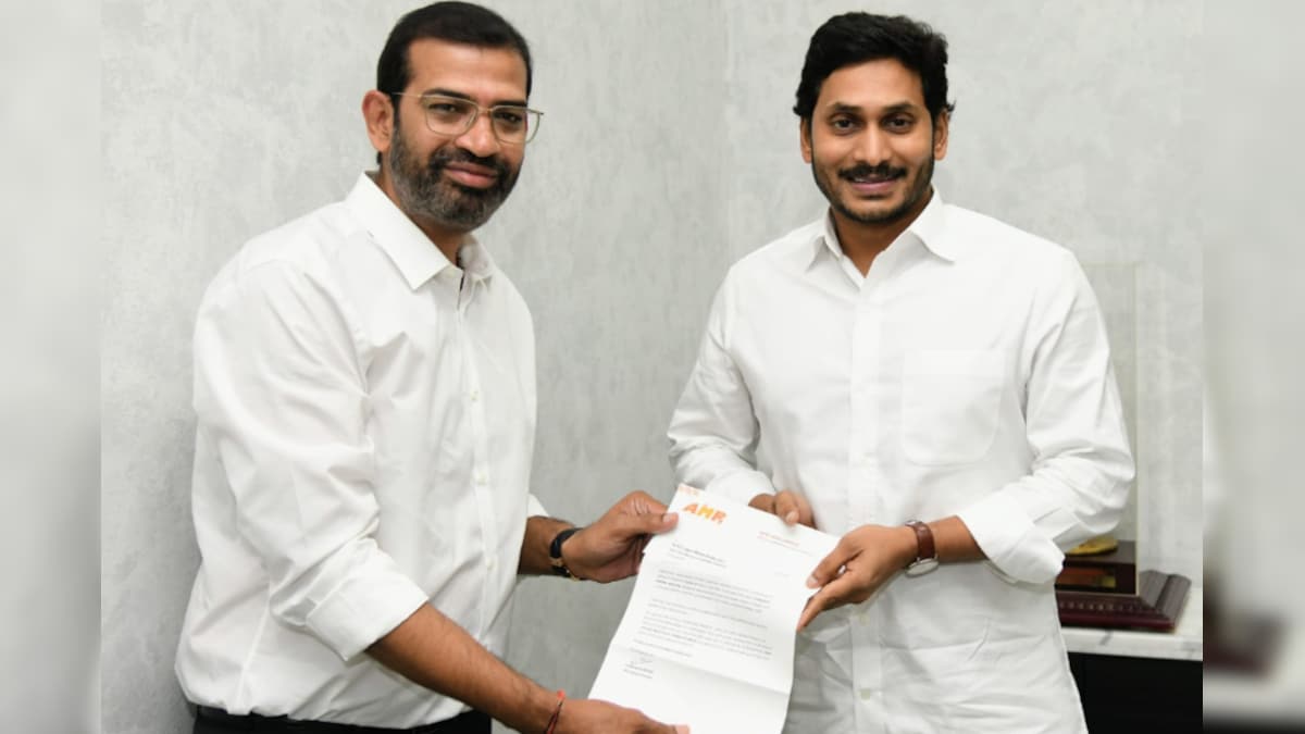 కరోనా పై పోరులో నాగార్జున నిర్మాత మహేష్ రెడ్డి భారీ విరాళం.. | సినిమా ...