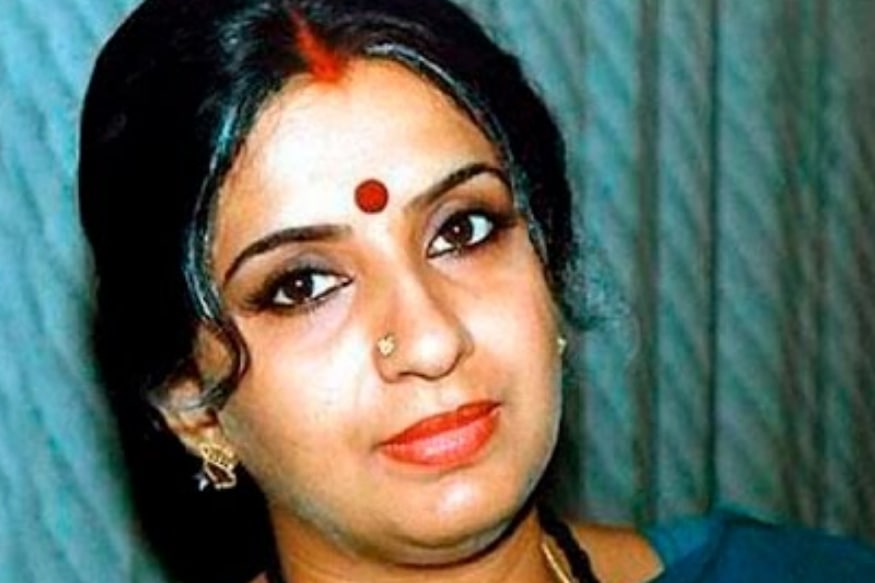 తన పేరుతో ఫేక్ అకౌంట్.. వార్నింగ్ ఇచ్చిన హీరోయిన్.. | సినిమా - News18 ...