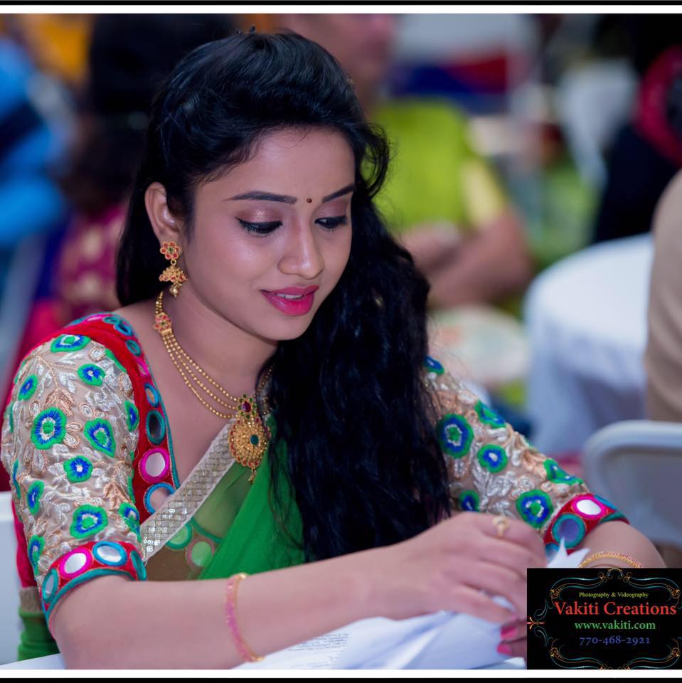 IPL Anchor Vindhya Vishaka: అందాలే ఆయుధంగా.. యాంకర్ వింద్య విశాఖ హాట్ ...