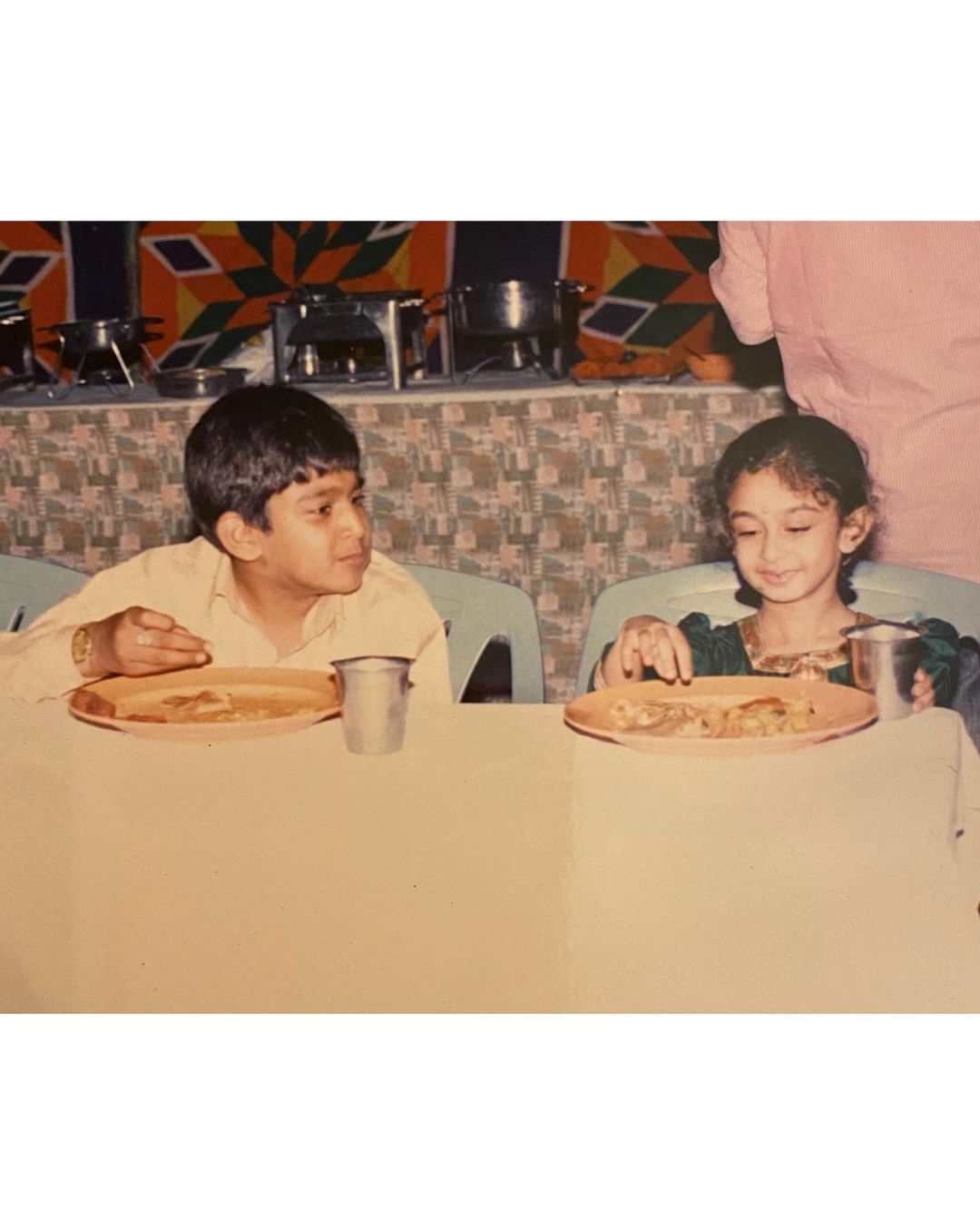 Aishwarya Arjun Sarja shared her childhood photos with her father here ...