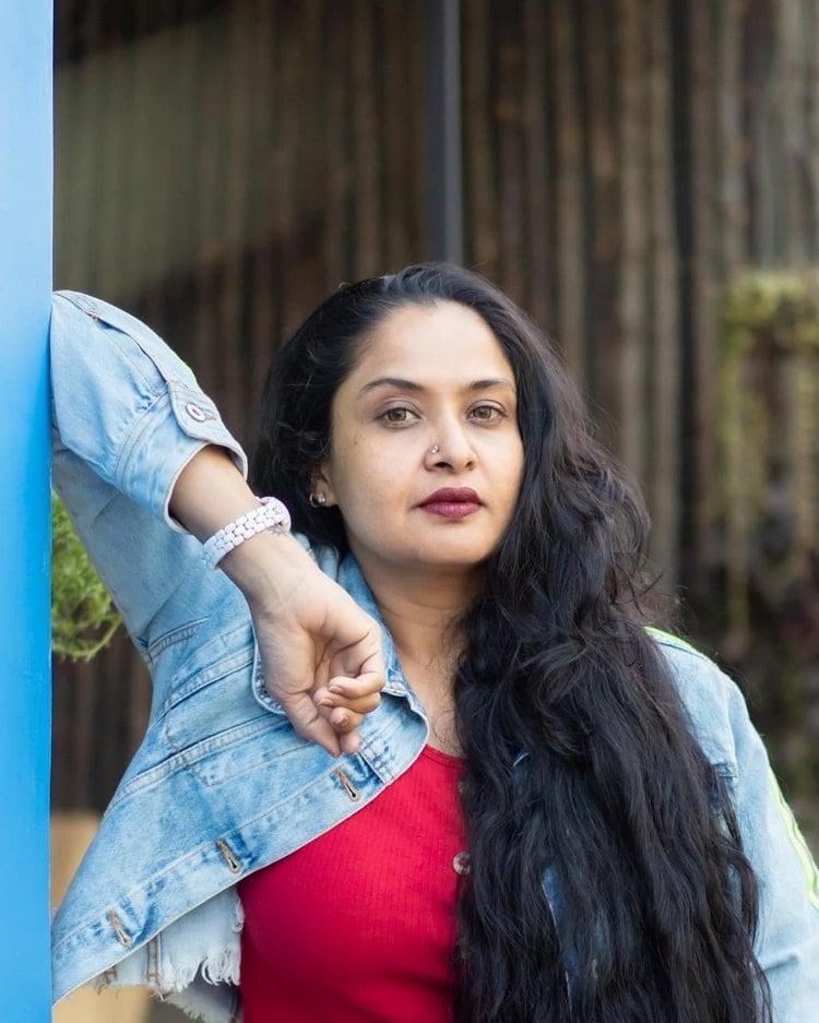 నటి ప్రగతిని ఇలా ఎప్పుడైనా చూశారా.. వైరల్ అవుతోన్న ఓల్డ్ పిక్స్ ...