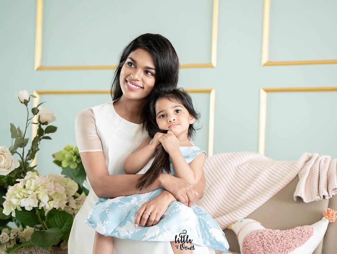 Sreeja Konidela: కెమెరామెన్, భర్త కళ్యాణ్ దేవ్‌తో శ్రీజ కొణిదెల సూపర్ ...