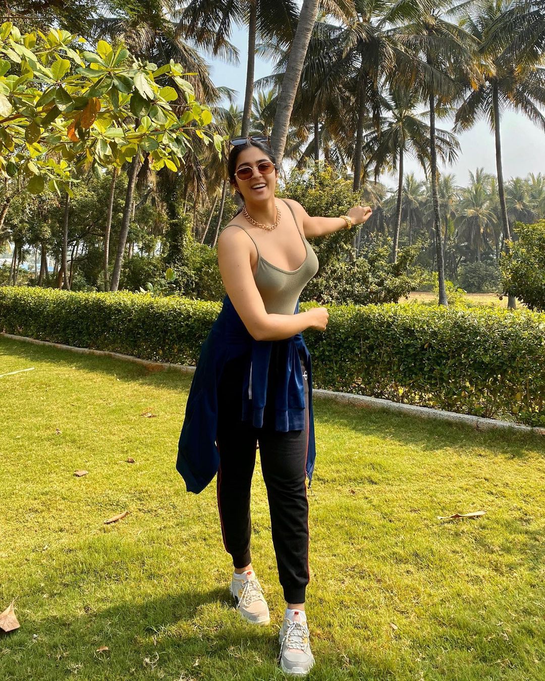 Nikita Sharma: చలిలో సెగలు పుట్టిస్తున్న నికితా శర్మ – News18 తెలుగు