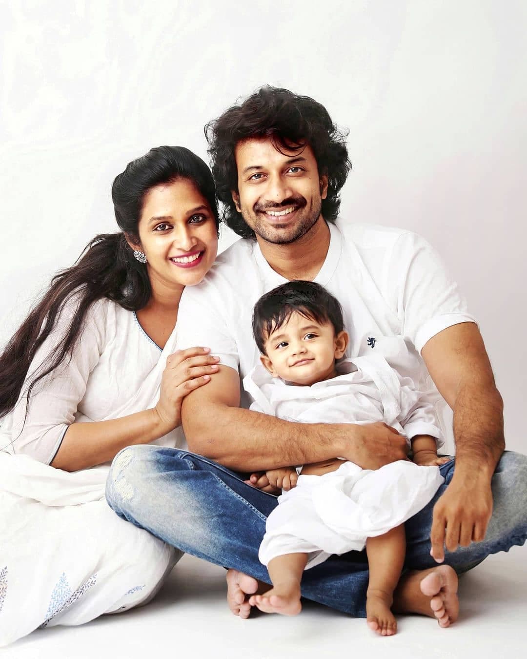 SatyaDev: సత్యదేవ్ జూనియర్‌ని చూశారా?.. భార్య, కొడుకుని పరిచయం చేసిన ...