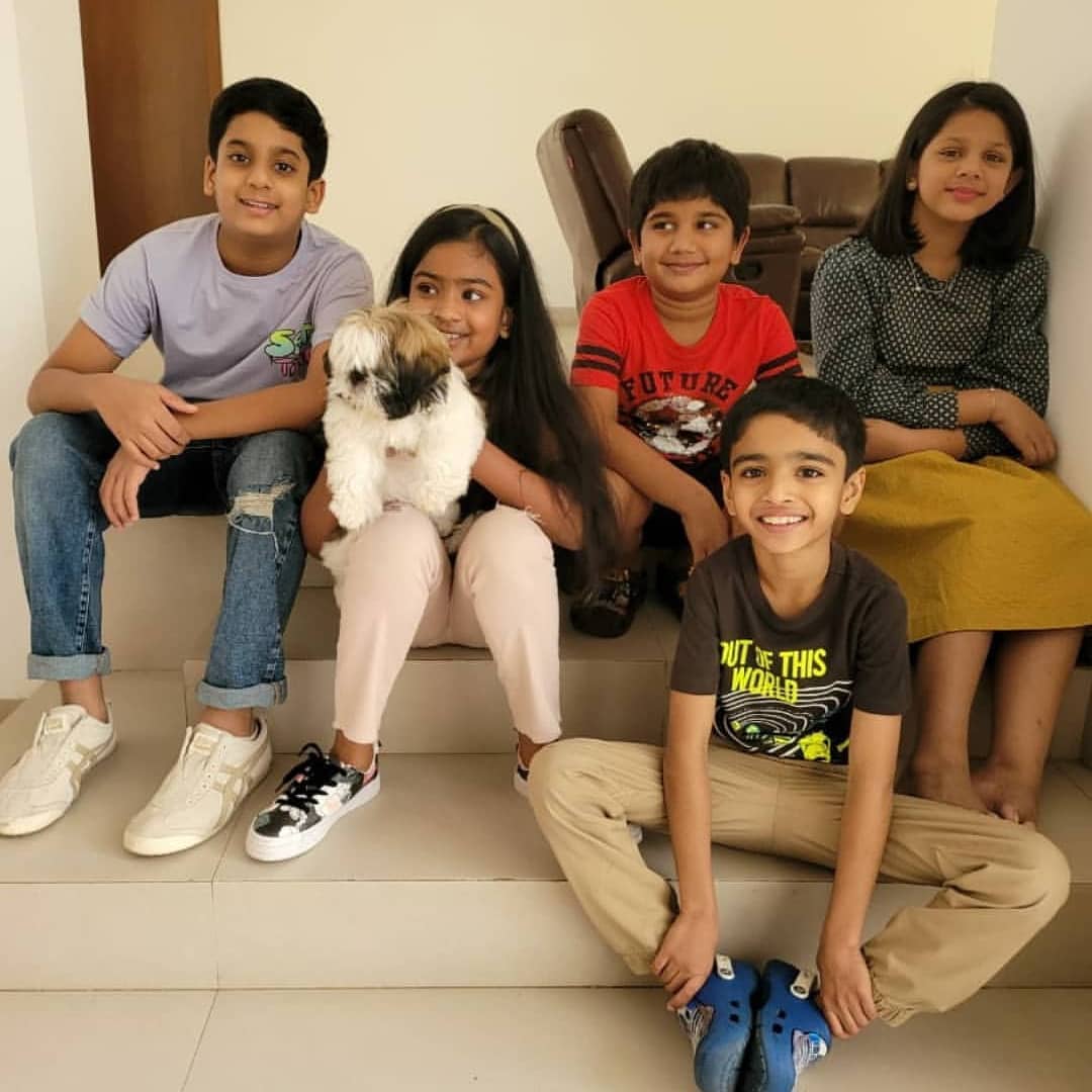 Allu Arjun: అల్లు ఫ్యామిలీలో బర్త్ డే సెలబ్రేషన్స్.. ఫొటోల్లో కనిపించని ...