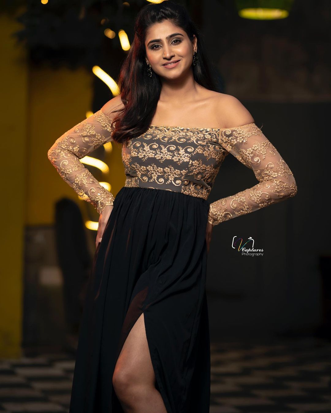 యాంకర్ వర్షిణి బ్యూటీఫుల్ పిక్స్.. అదిరిన లేటెస్ట్ ఫోటోషూట్... – News18 ...