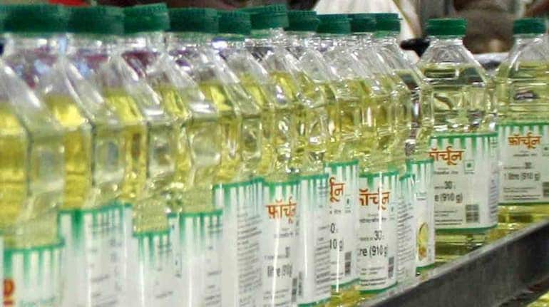 Cooking Oil: కిలో వంట నూనెపై ఒకేసారి Rs.213 పెంపు.. ఆకాశాన్ని కాదు ...