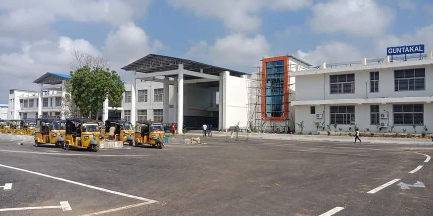Ministry of Railways gives magnificent look to Guntakal Railway station ...