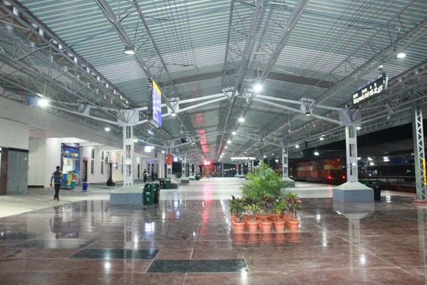Ministry of Railways gives magnificent look to Guntakal Railway station ...