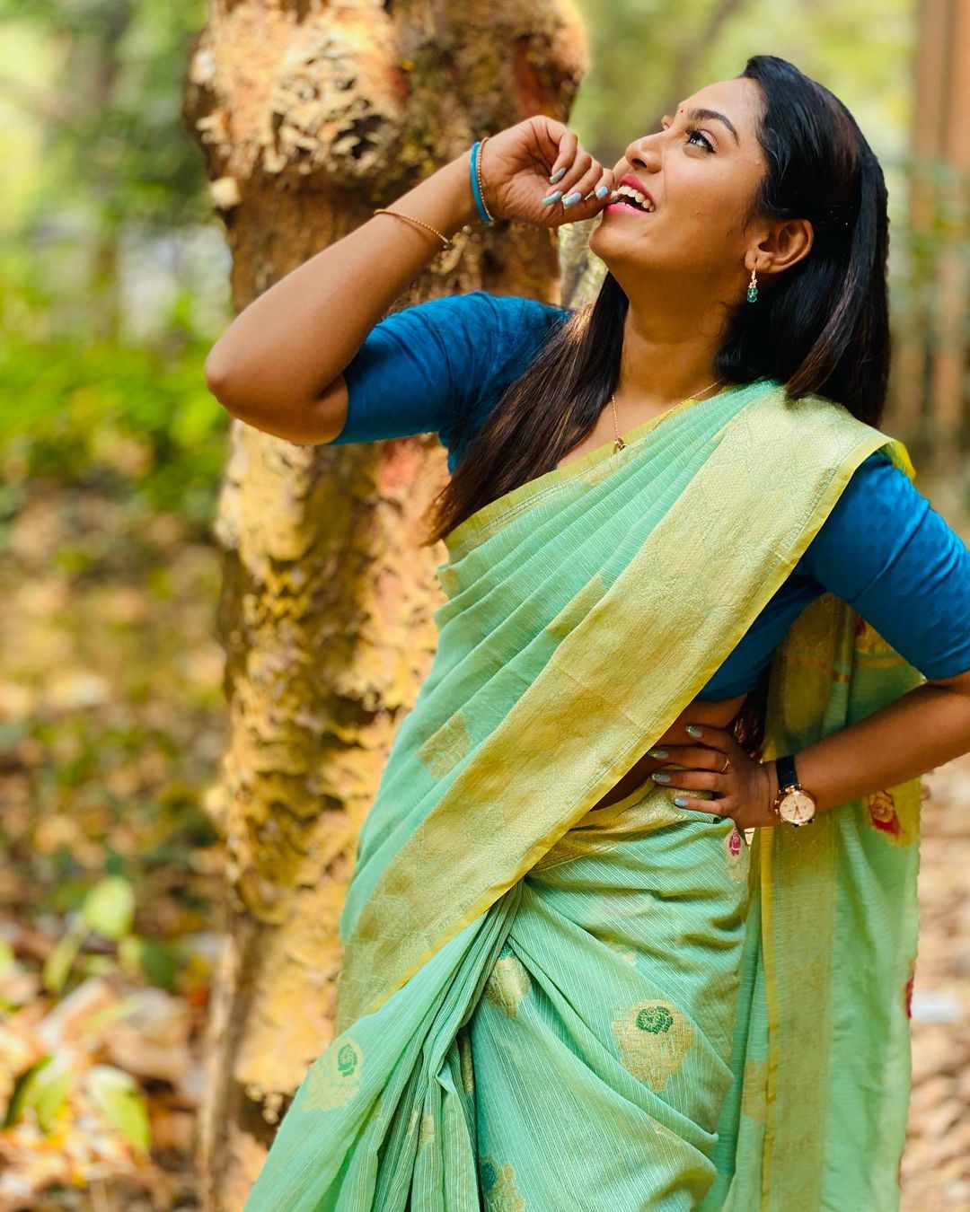 Sreethu Krishnan: చీరకట్టుతో మెస్మరైజ్ చేస్తున్న ముద్దుగుమ్మ శ్రీతూ ...