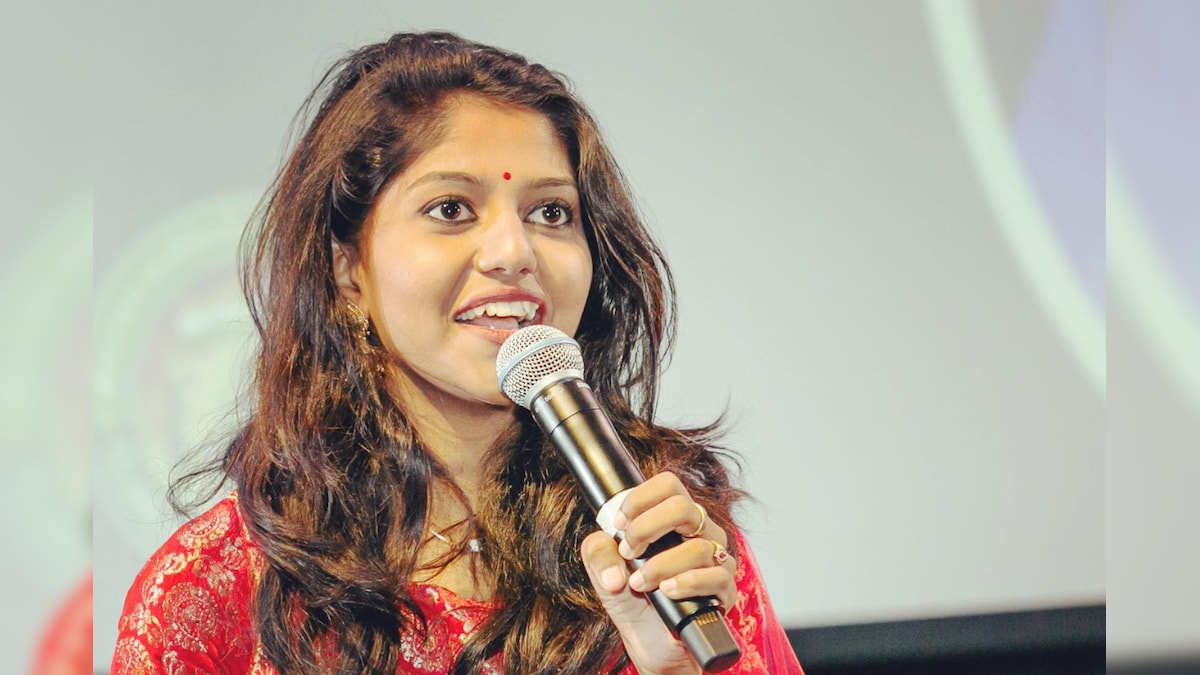 Singer Madhu Priya: పాపం.. పోలీసులను ఆశ్రయించిన ప్రముఖ సింగర్ మధుప్రియ ...