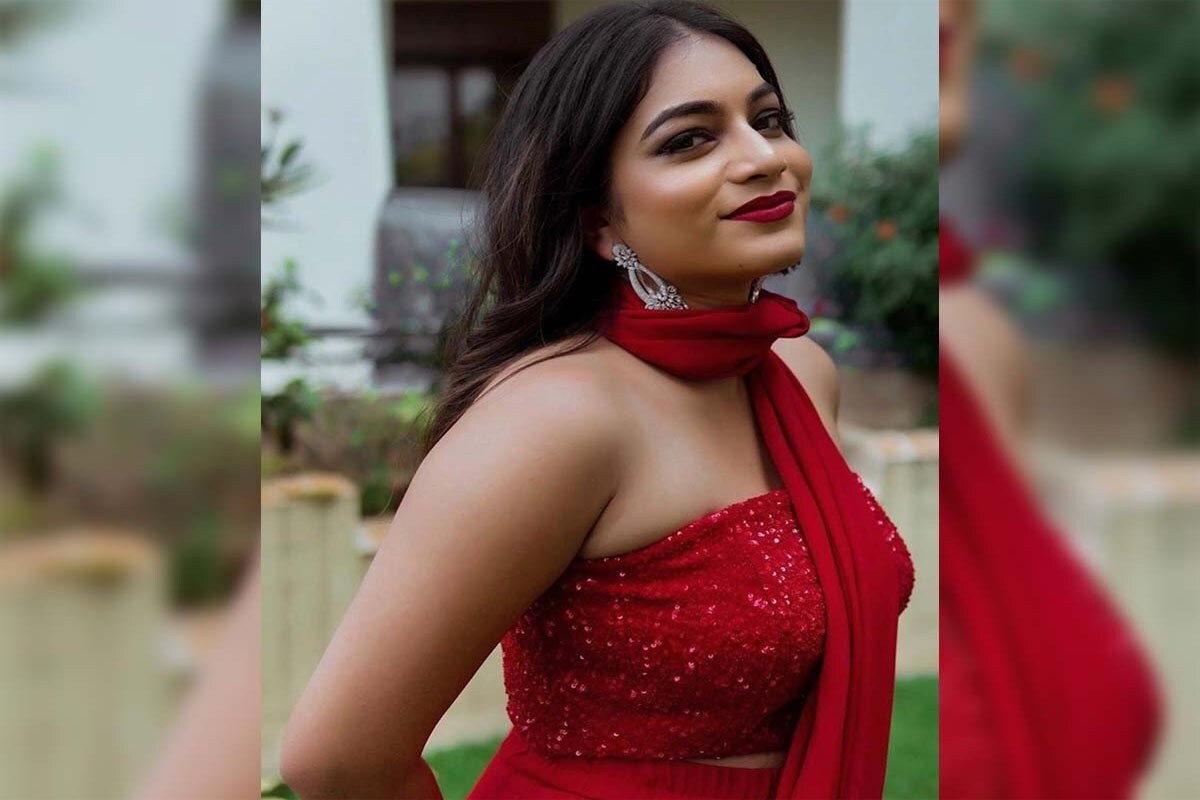 Bigg Boss Punarnavi : పున్ను అందాల డోసు పెంచేసిందిగా...వామ్మో ...