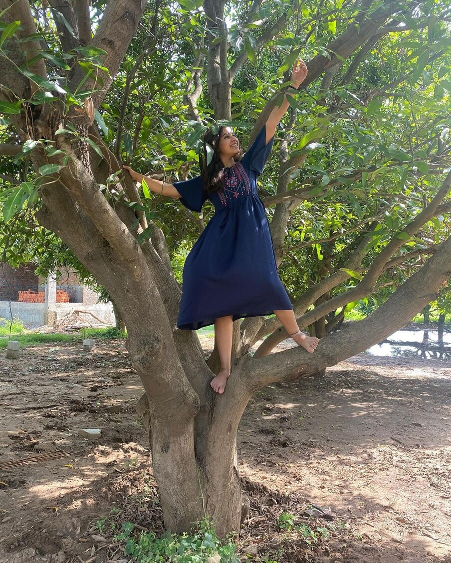 Anjali: మామిడి చెట్టు ఎక్కిన అంజలి.. ఆ తర్వాత ఏం జరిగిందంటే.. Anjali ...