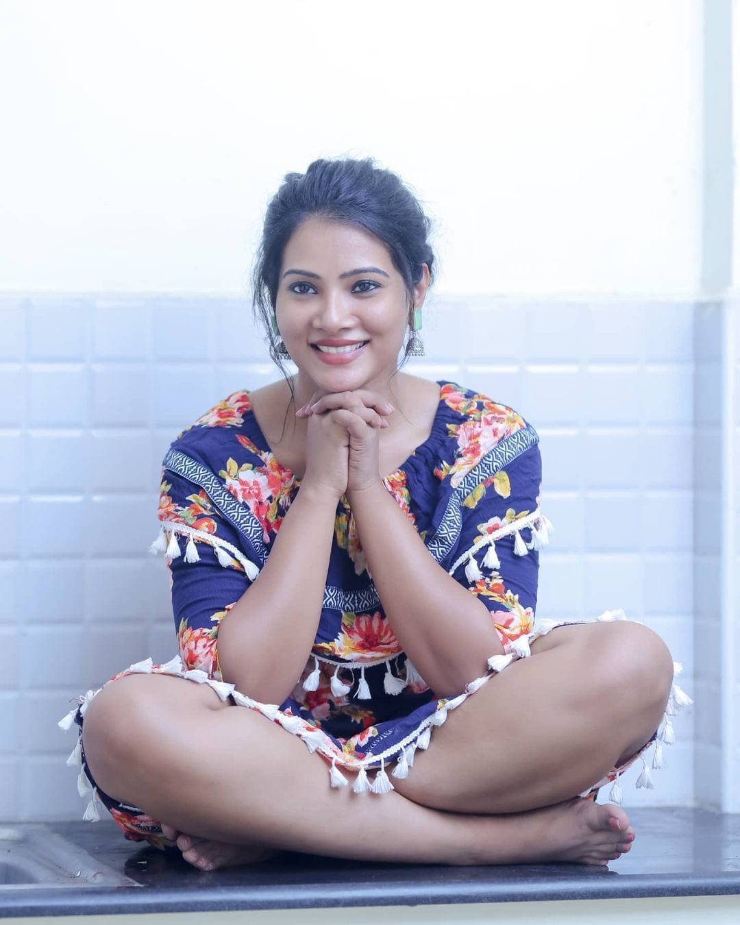 Divya Duraisamy: అబ్బో.. తెలుగు యాంకర్లే కాదు.. ఈ యాంకర్ కూడా ఏమాత్రం ...