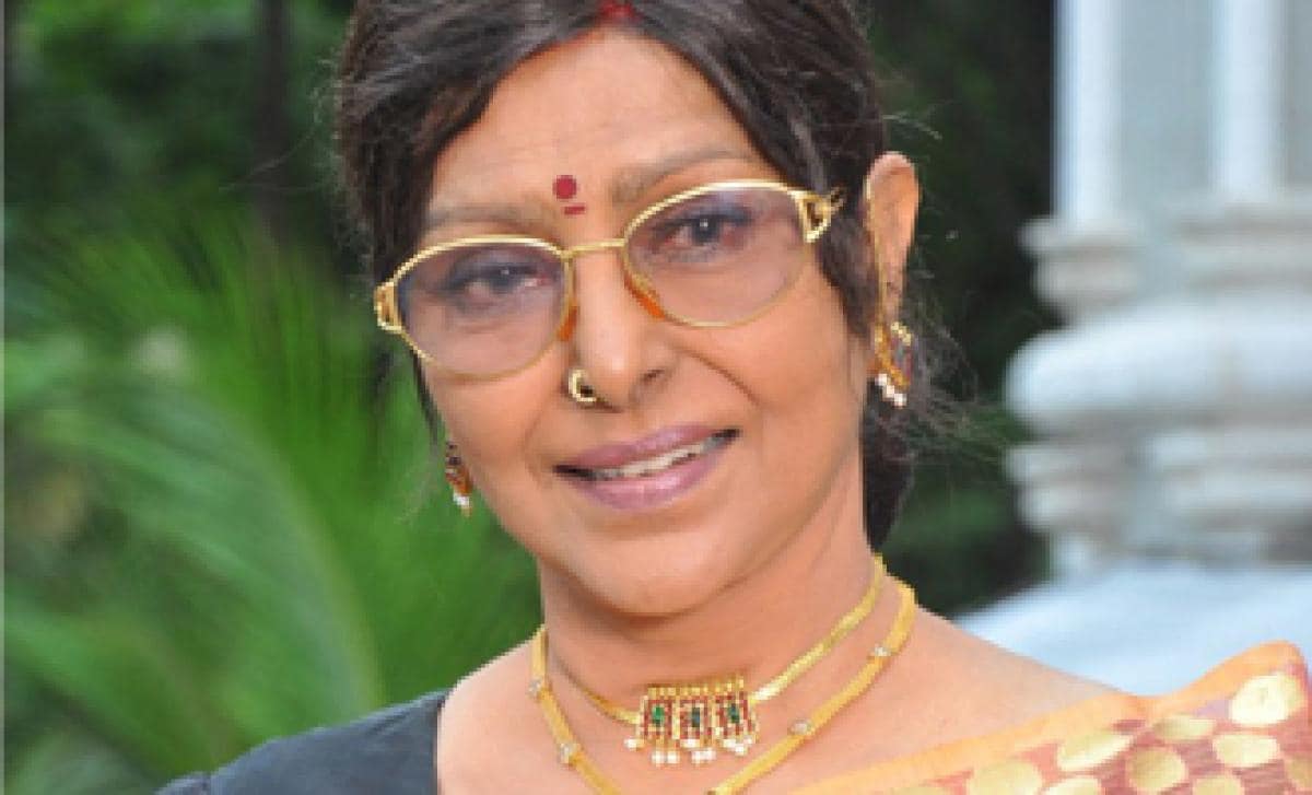 Actress Sharada: శారద చనిపోయిందంటూ వార్తలు.. బతికే ఉన్నానంటున్న సీనియర్ ...