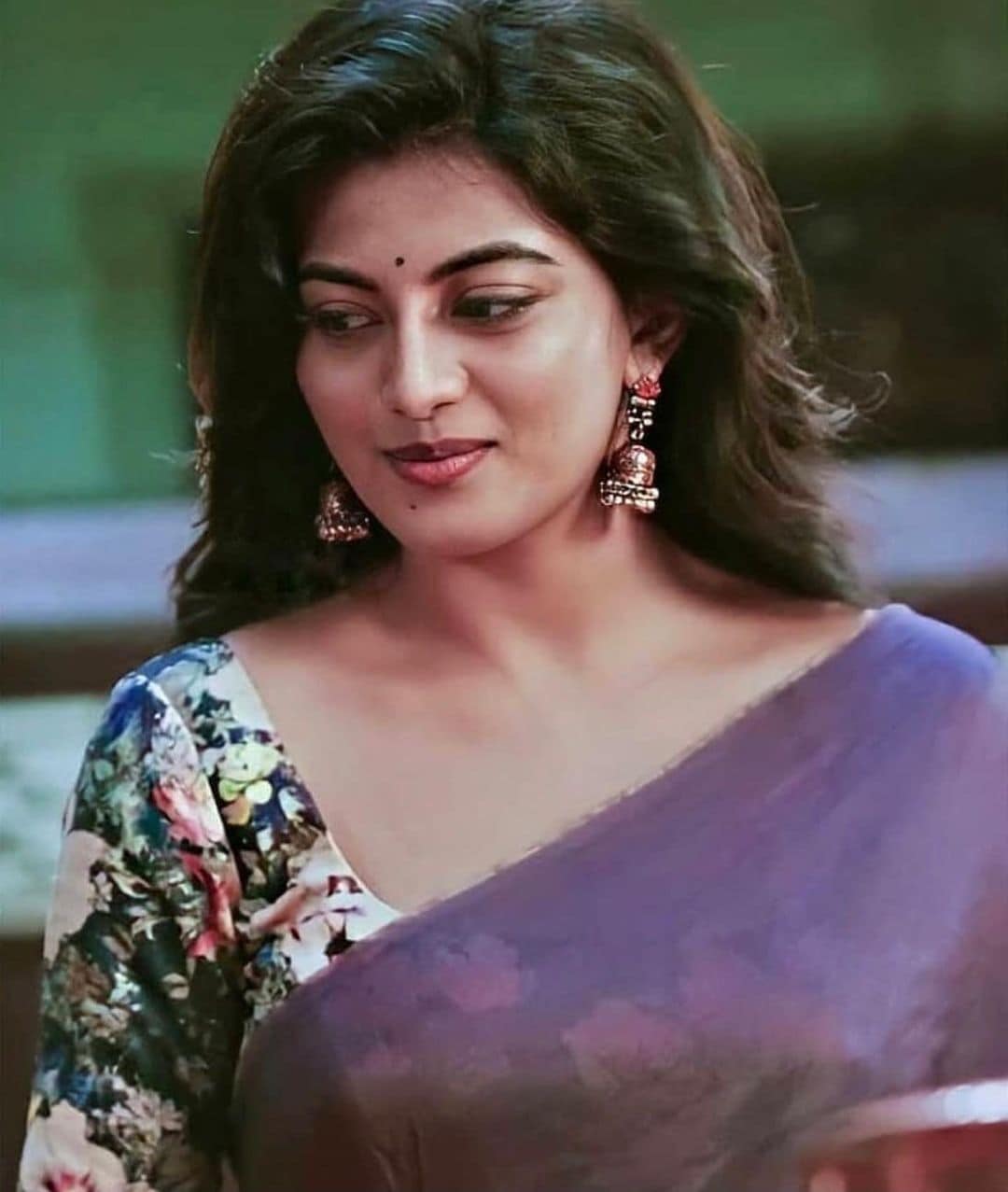 Anandhi : శ్రీదేవి సోడా సెంటర్ హీరోయిన్ ఆనంది బ్యూటీఫుల్ పిక్స్ ...