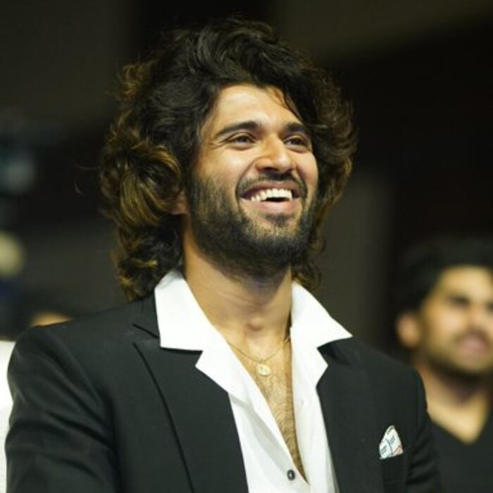 విజయ్ రిజెక్ట్ చేసిన 10 సినిమాలు.. అందులో సగం బ్లాక్ బస్టర్స్..