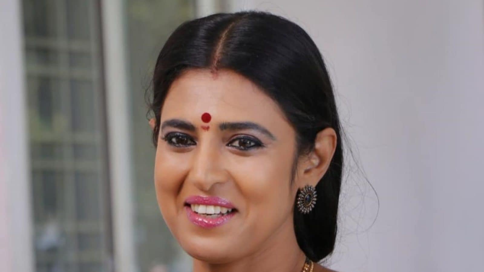 actress kasthuri shankar criticise mahalakshmi husband ravindar ...