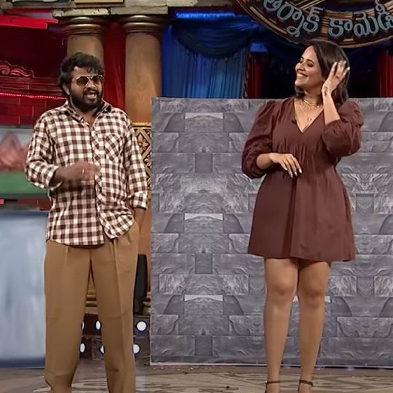 అనసూయతో హైపర్ ఆది లిప్ లాక్.. జబర్దస్త్ జడ్జి రోజా కామెంట్స్ వైరల్.. – News18 తెలుగు