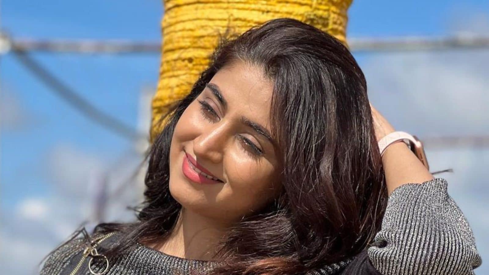 Anchor Varshini : యాంకర్ వర్షిణి బ్యూటీఫుల్ పిక్స్.. లేటెస్ట్ పిక్స్ చూశారా... Anchor Varshini ...