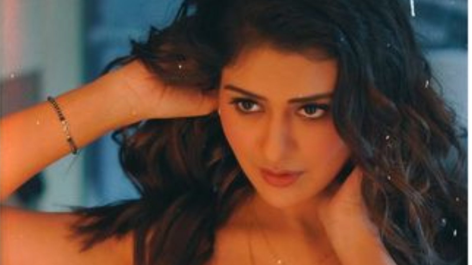 Payal Rajput : పింక్ టాప్‌లో మరోసారి పరువాల విందు చేసిన పాయల్ రాజ్‌పుత్ ...