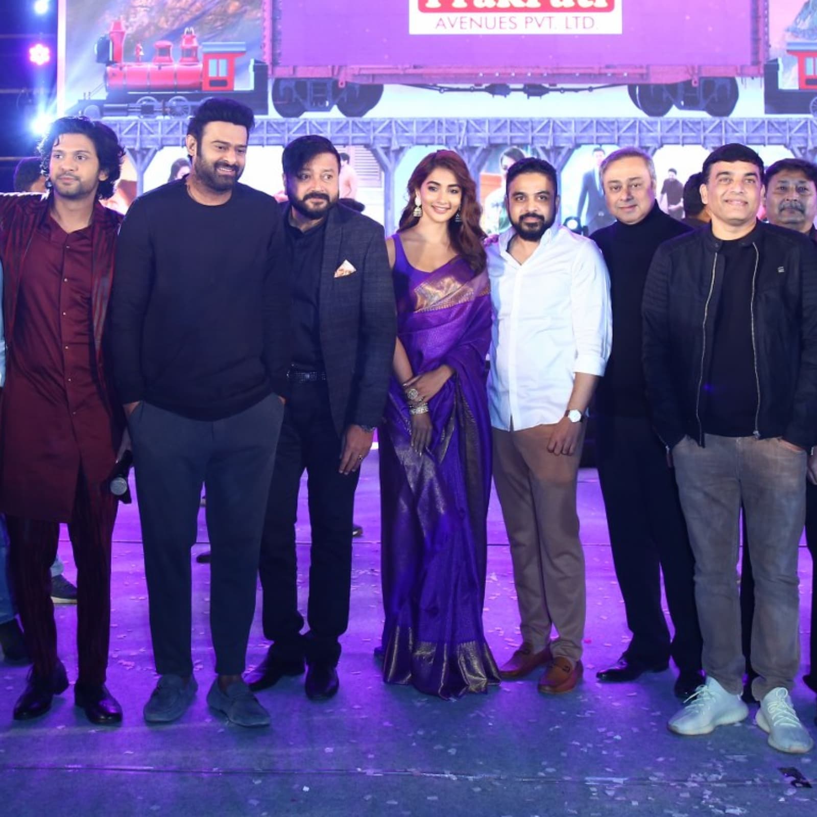 Prabhas - Radhe Shyam : ‘రాధే శ్యామ్’ కథ రాయడానికి 18 యేళ్లు పట్టింది ...