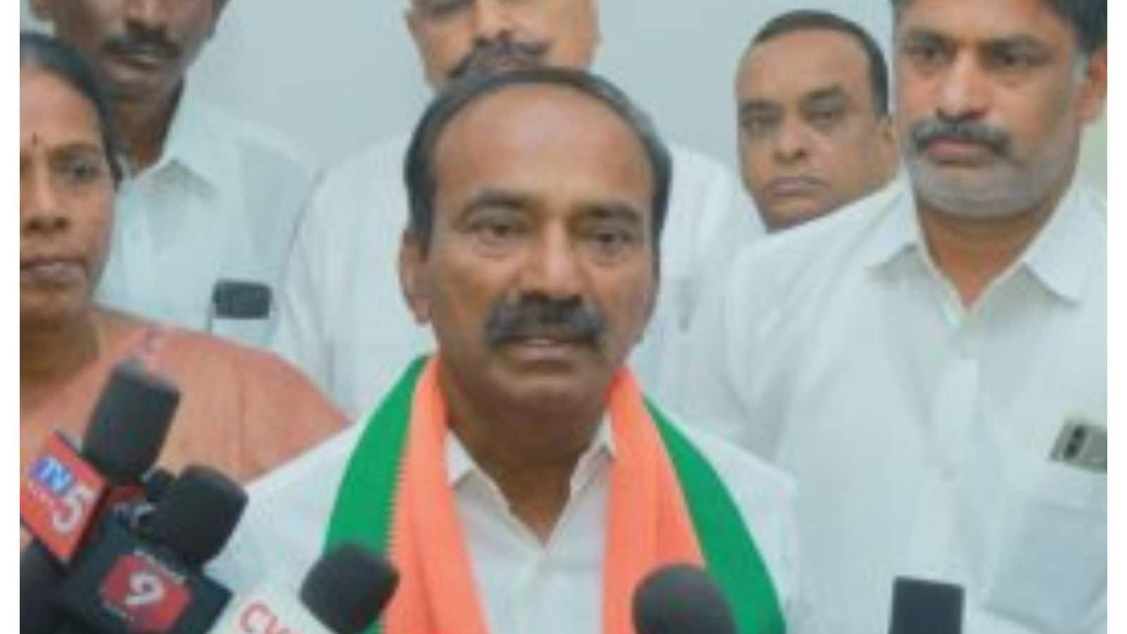 స్పీకర్‌పై చేసిన అనుచిత వ్యాఖ్యలు చేసినందుకు బీజేపీ ఎమ్మెల్యే ఈటల ...