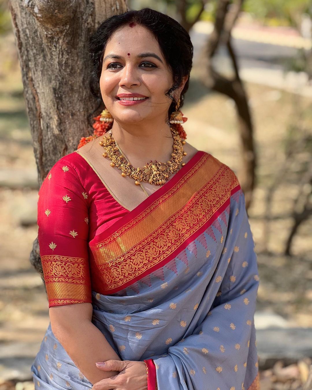 Singer Sunitha : సాగరతీరానా సరిగమలు పాడుతున్న సింగర్ సునీత్.. పిక్స్ ...