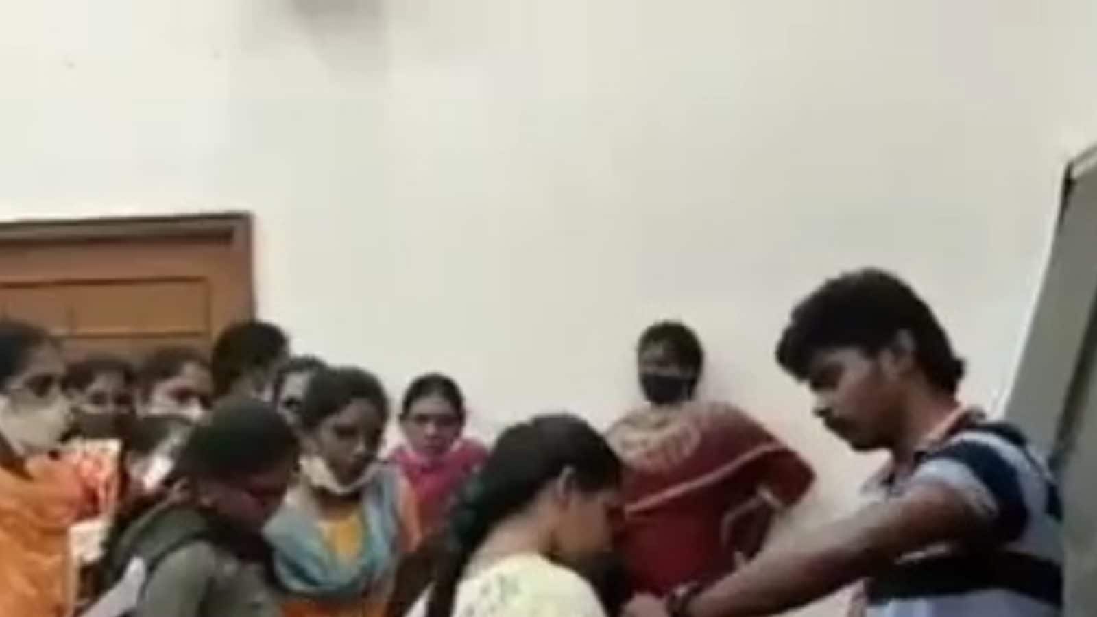 Lady Constable Uniform: మహిళా పోలీసుల కొలతల వివాదం.. ఆరా తీసిన కమిషనర్ ...