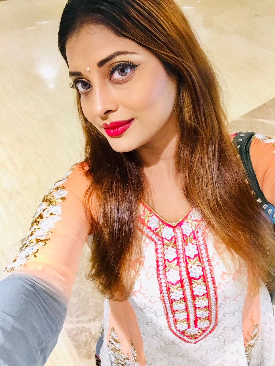 Rupa Dutta: ప్రముఖ హీరోయిన్ అరెస్ట్.. సిగ్గుమాలిన పని చేస్తూ రెడ్ ...