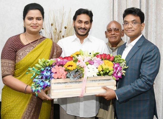 Vidadala Rajini: ఆంధ్రా ఆరోగ్య మంత్రి విడదల రజని పక్కా తెలంగాణ బిడ్డ ...