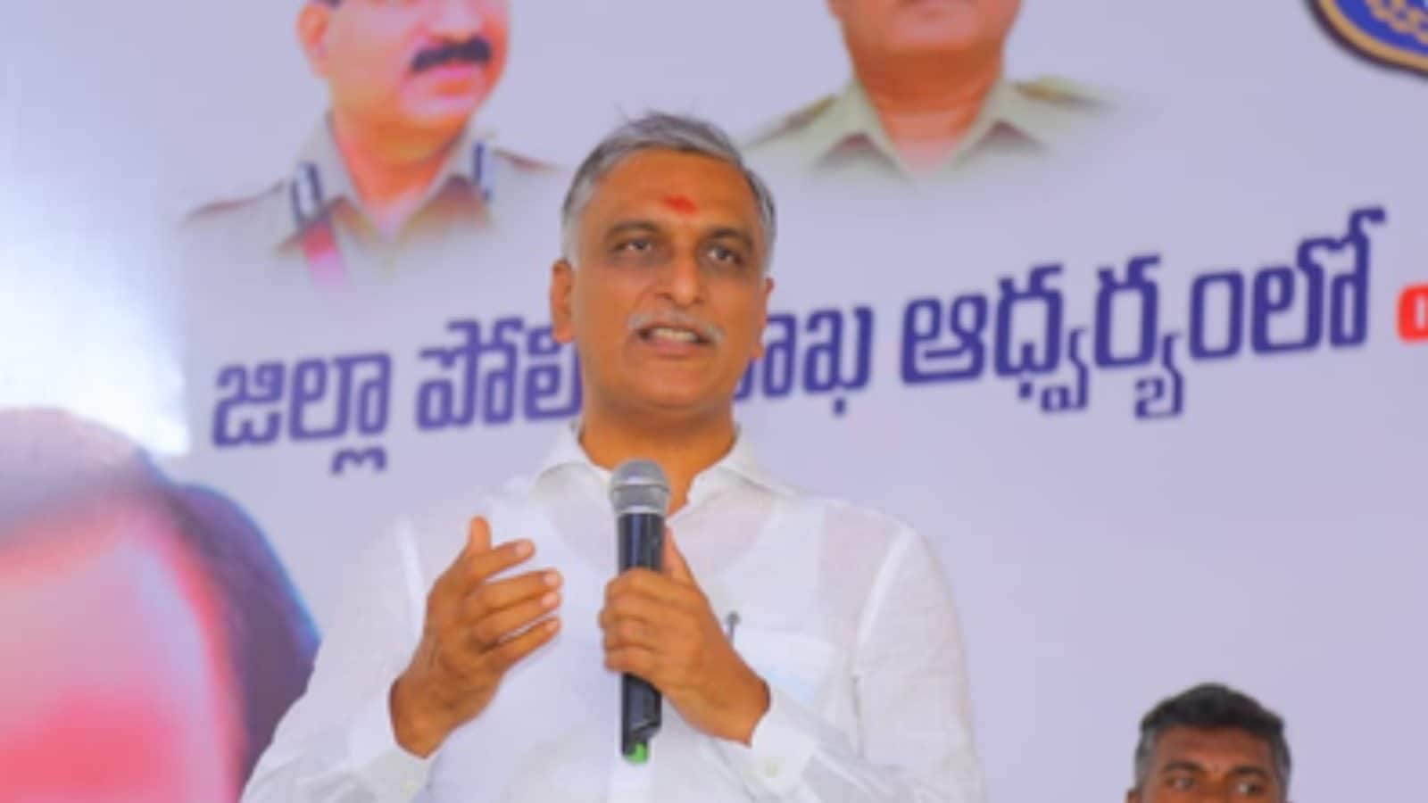 Telangana minister harish rao fires on centre minister gajendra singh ...