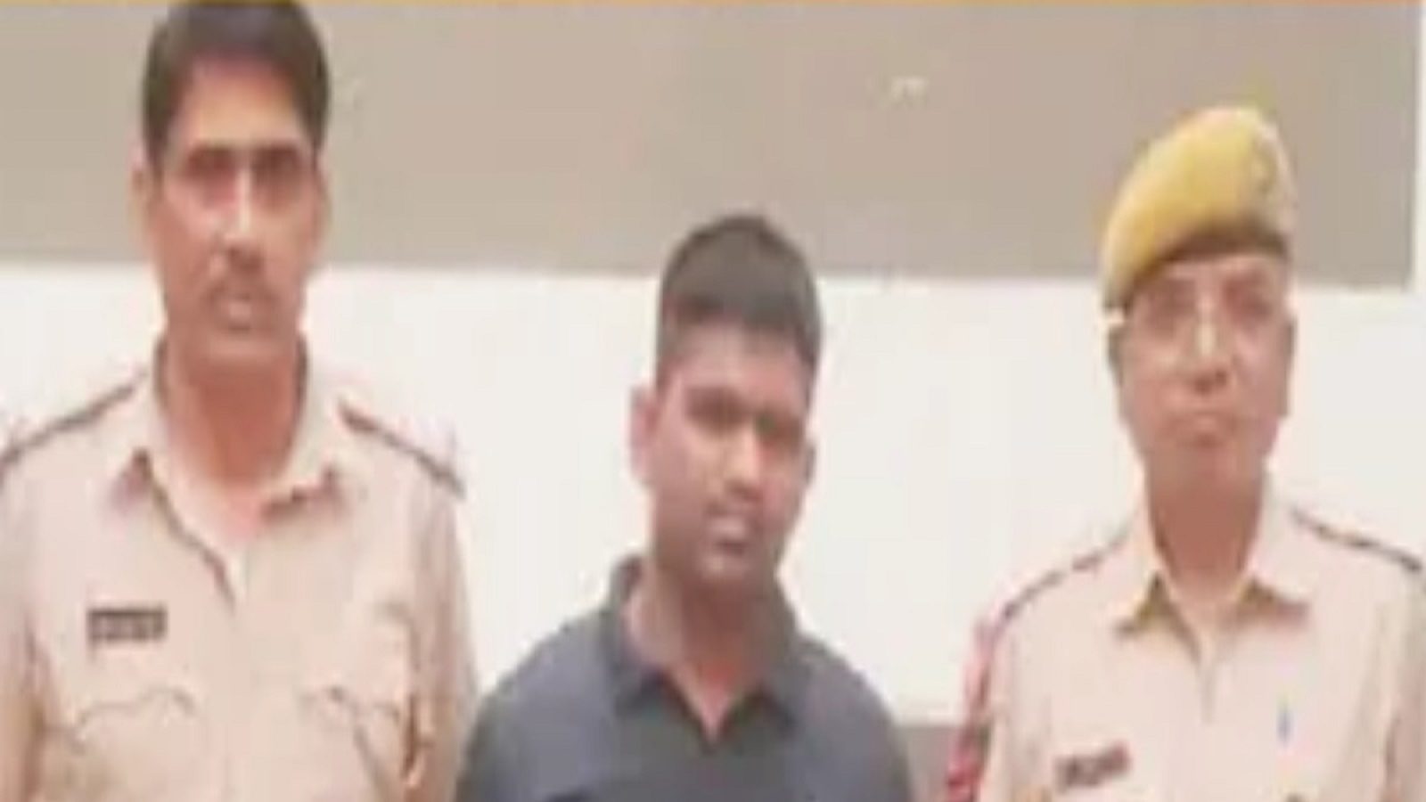 Criminal belongs to rajasthan traps more than 50 girls and woman ...