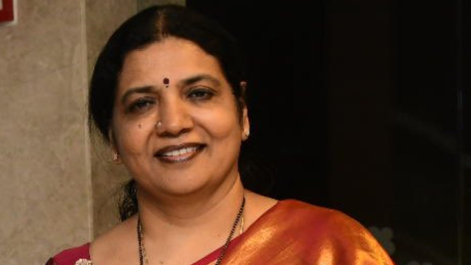 Jeevitha Rajasekhar : పొరపాటున నోరు జారా.. నన్ను క్షమించమంటూ బహిరంగంగా ...