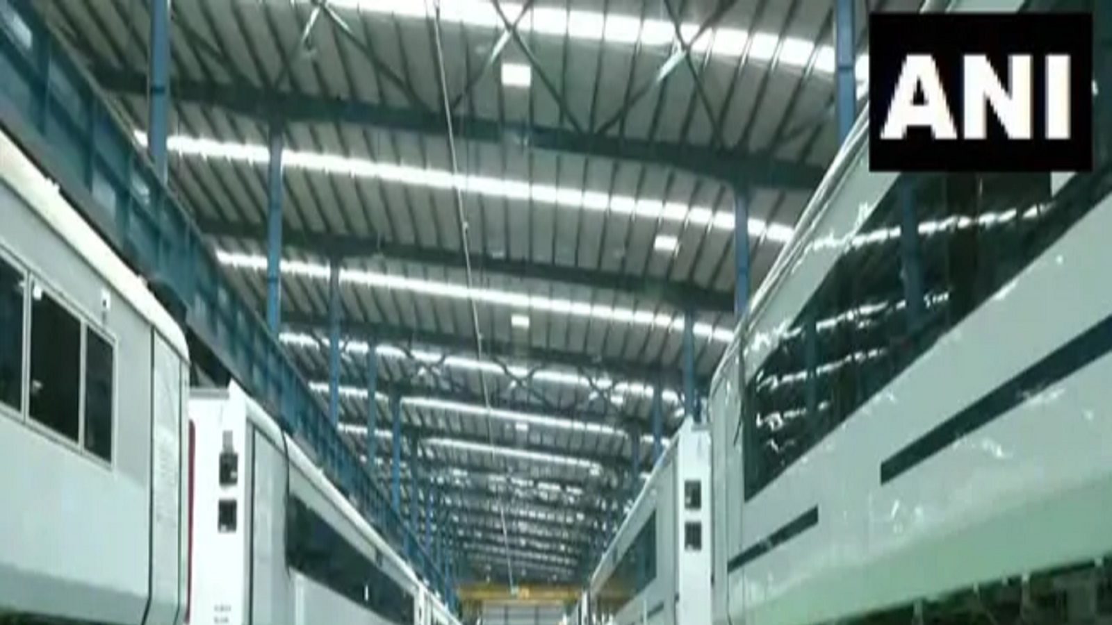 Vande Bharat Trains: సెప్టెంబర్ నుంచి ప్రతి నెలా 4 వందే భారత్ రైళ్లు ...