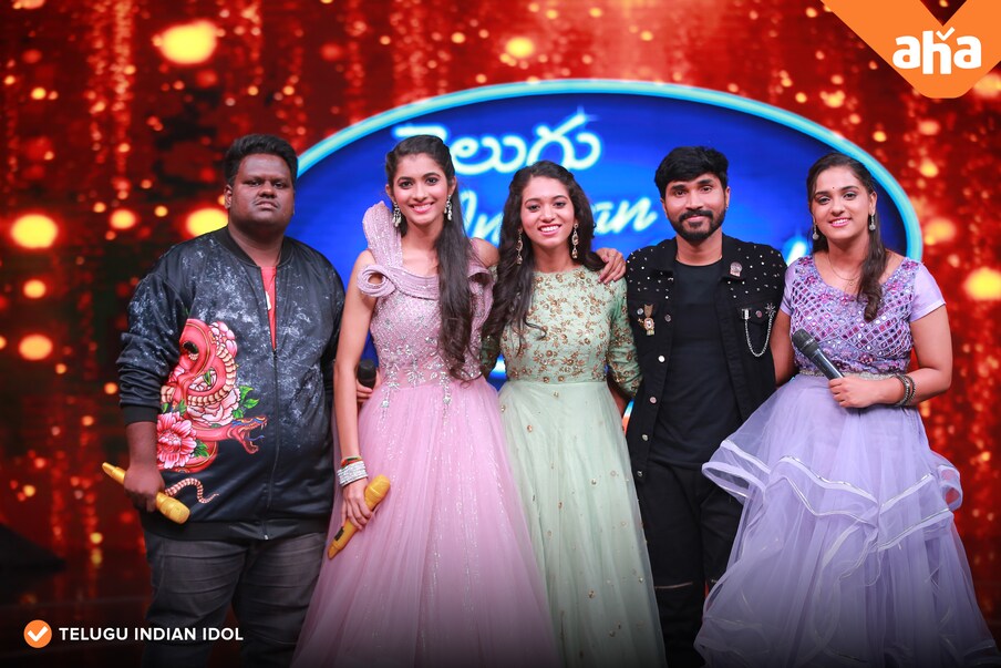 BVK Vagdevi receives Telugu Indian Idol trophy from chiranjeevi ...