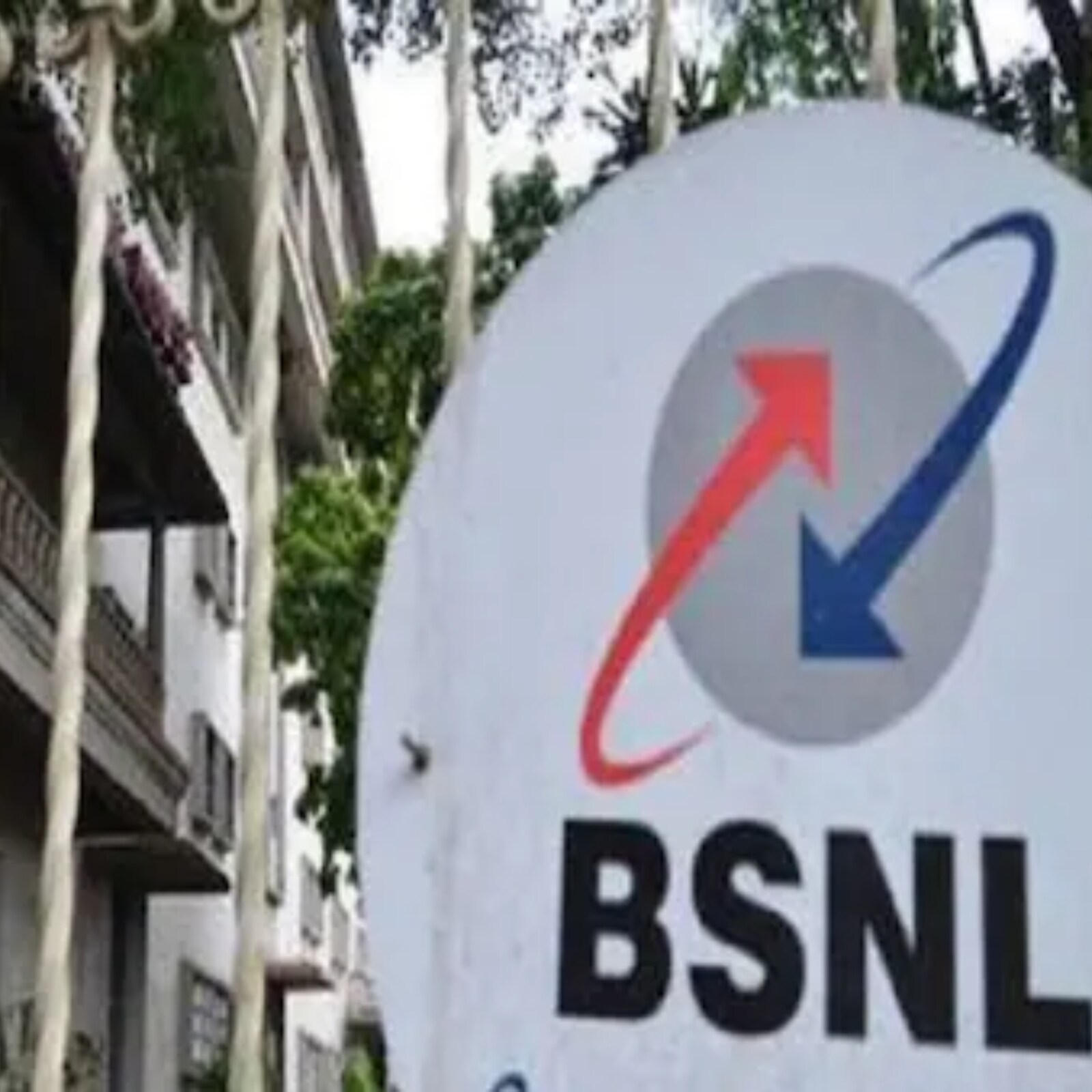 BSNL Offer: బంపర్ ఆఫర్ ప్రకటించిన బీఎస్ఎన్ఎల్.. 300 రోజుల వ్యాలిడిటీతో.. నెలకు 75GB డేటా ...